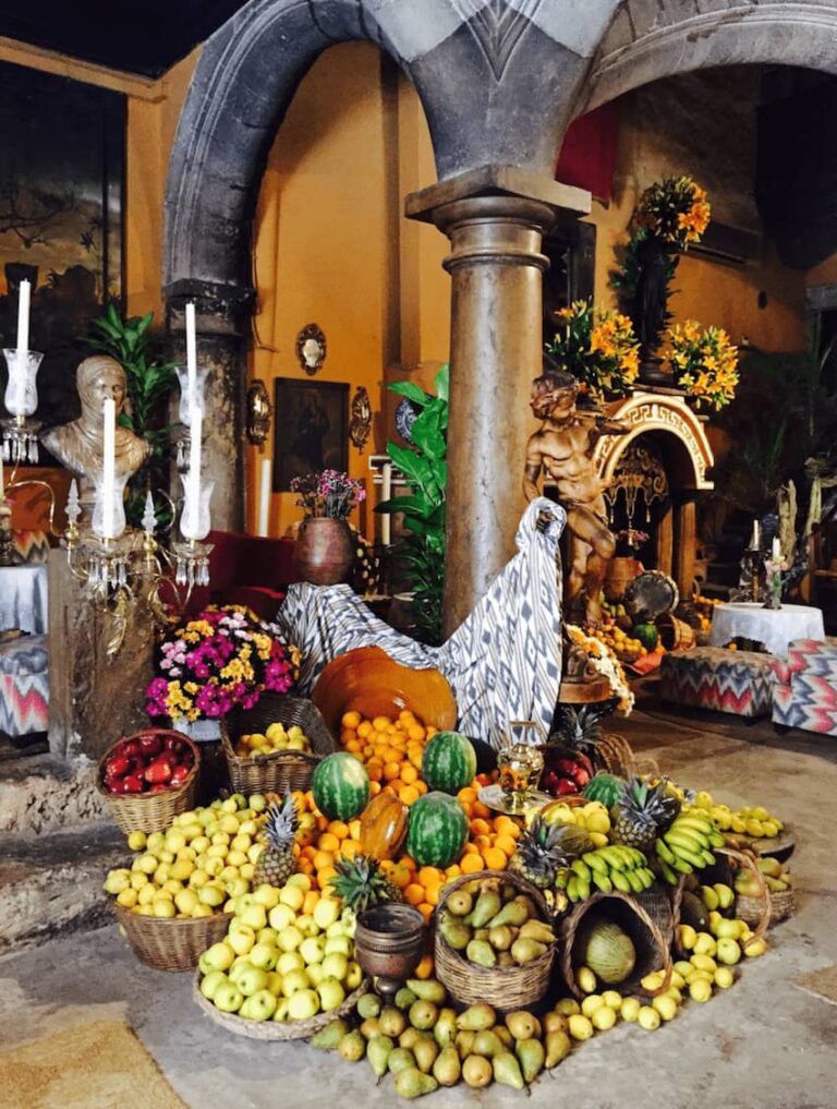 Bar Abaco Palma Mallorca-take a walk down memory lane - Style My Trip