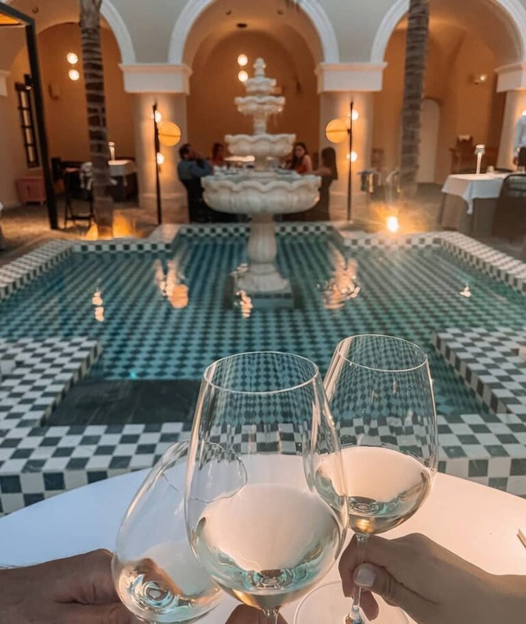 Selene Santorini- Eat Stylish with Style - Style My Trip