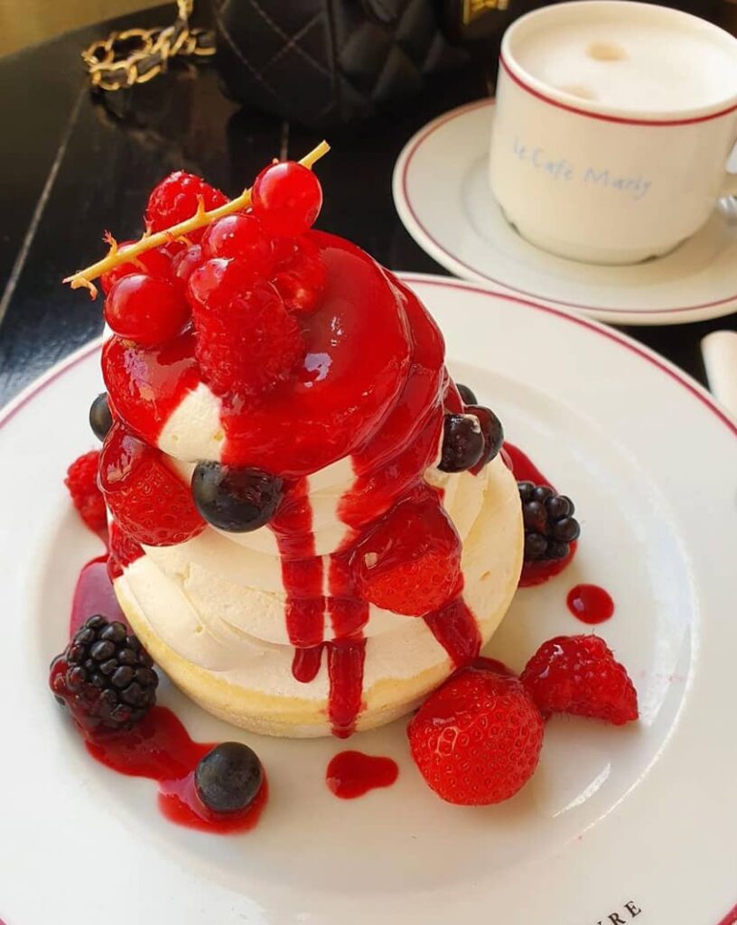 Le Café Marly; Delicious food with view of Musee Louvre